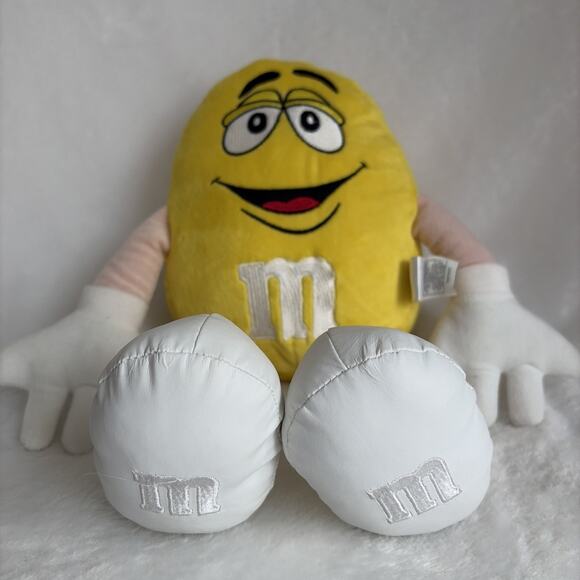 M&M'S | Toys | 3 Mms Peanut Yellow Plush Stuffed Mms World Candy ...